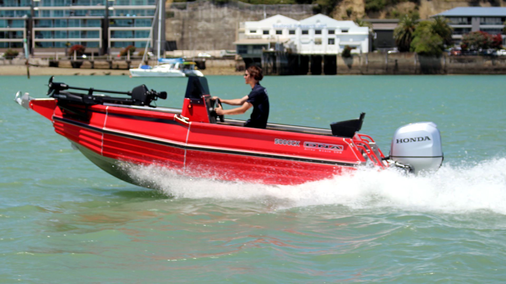 DNA 500 CC-X - DNA Boats