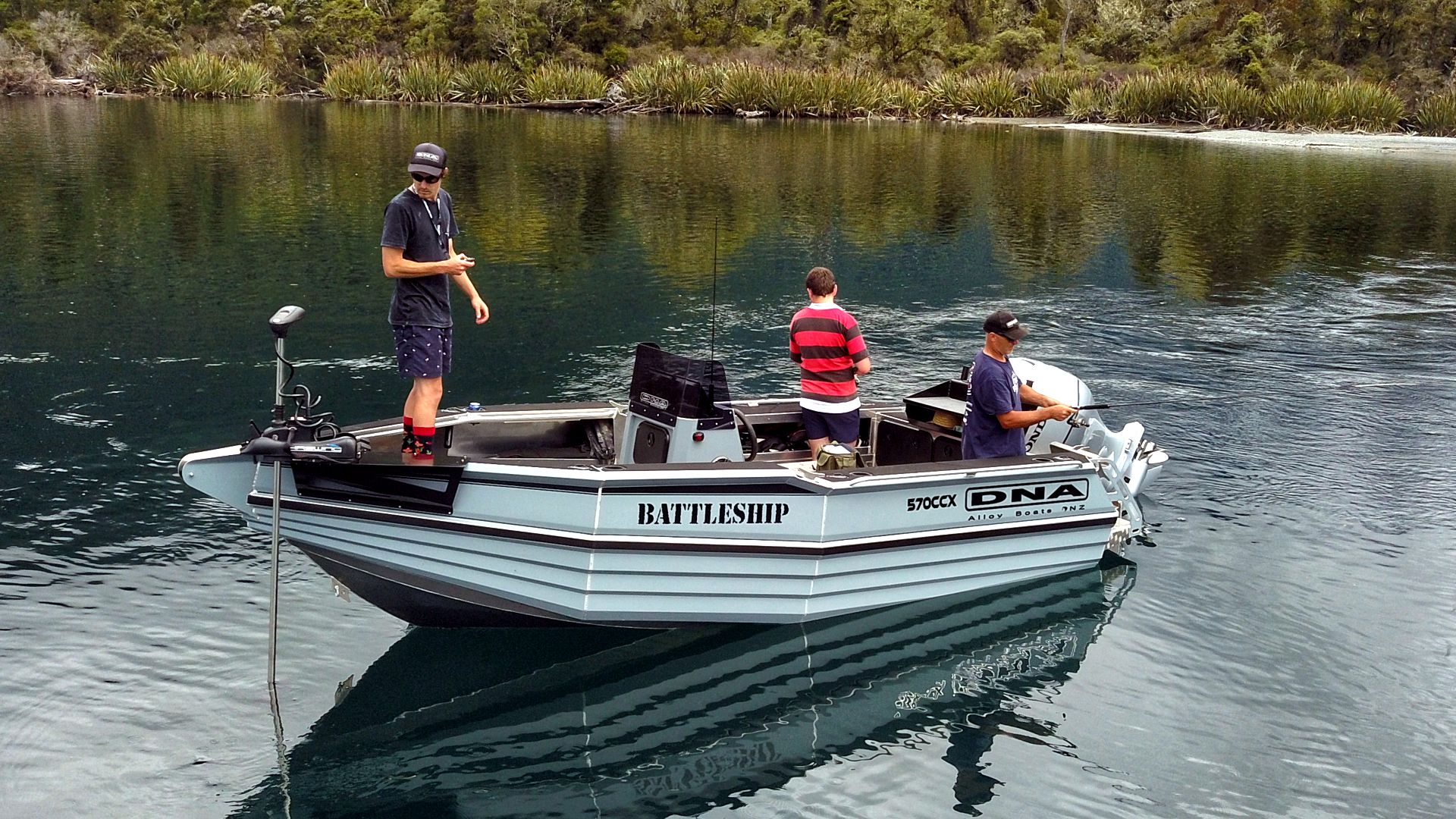 DNA 570CC-X | DNA Boats